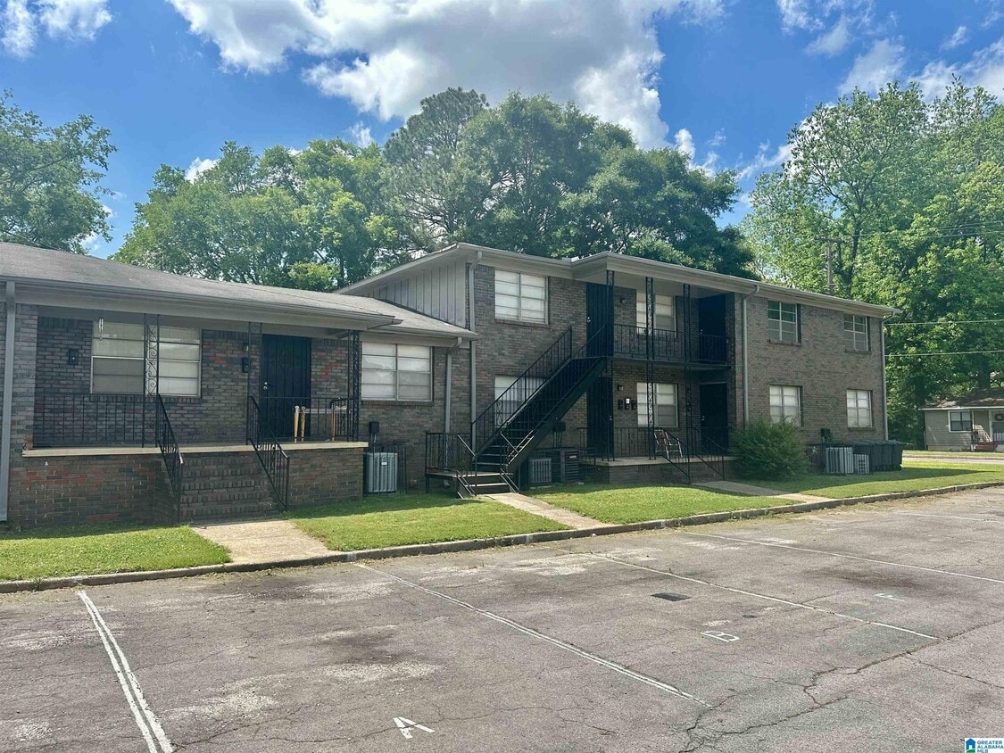 2816 29th Pl Unit F, Birmingham, AL 35208 - Room for Rent in Birmingham ...