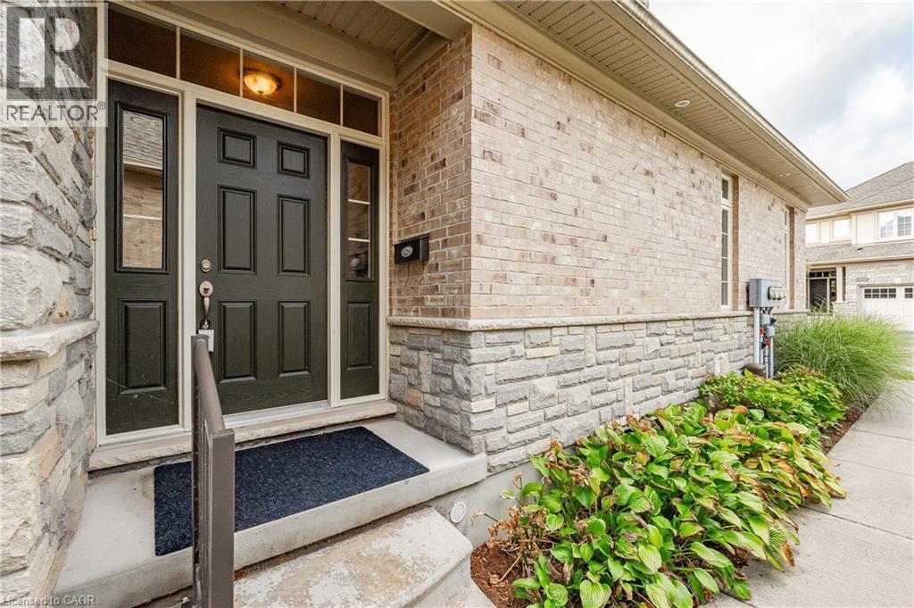 875 University Ave E, Waterloo, ON N2K 0A1 - Townhouse for Rent in ...