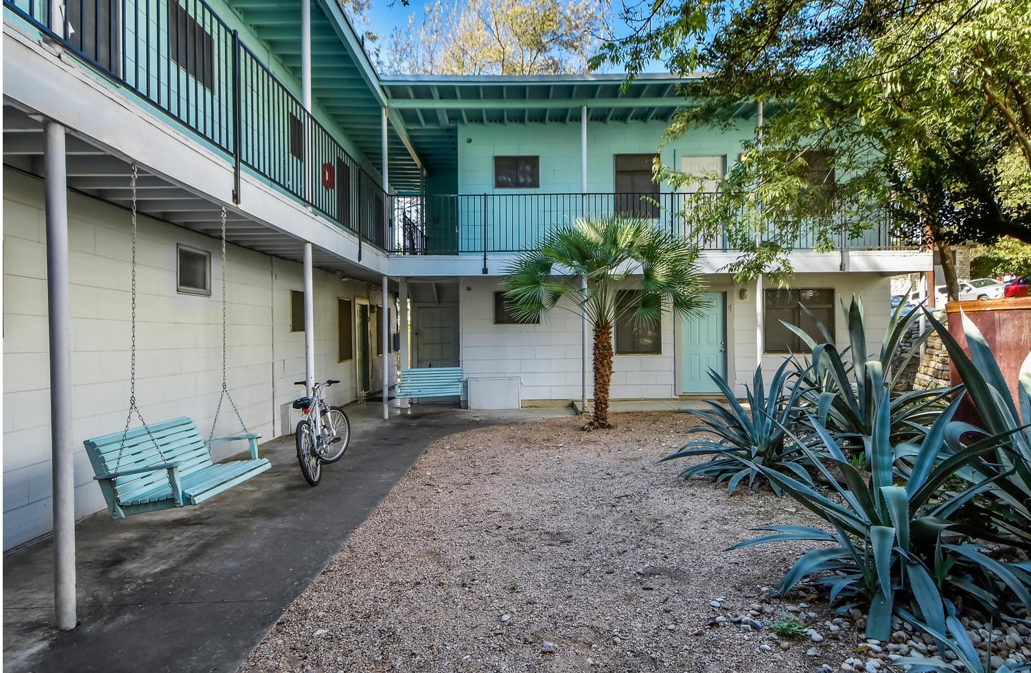 Cedar 31 - 3008 Cedar St Austin, TX 78705 | Apartments.com