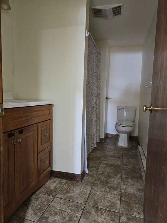 121 Perry Ave Unit B, Worcester, MA 01610 - Room for Rent in Worcester ...