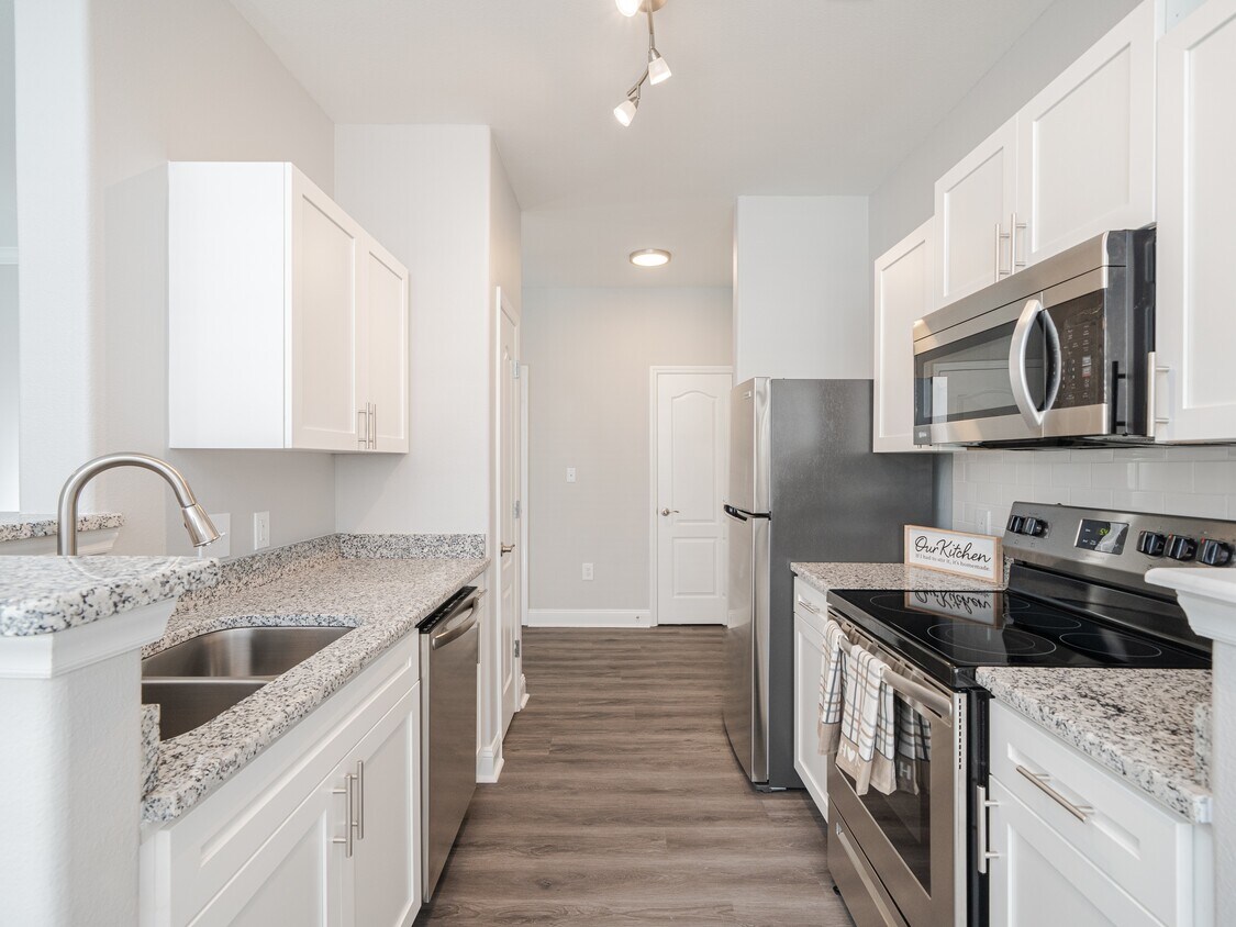 Brentmoor Apartments - Apartments in Raleigh, NC | Apartments.com