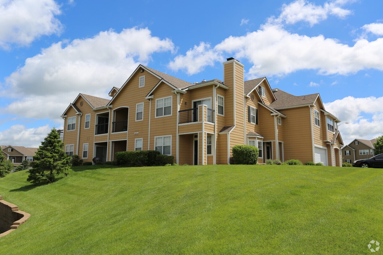 Manor Homes Of Fox Crest Apartments - Kansas City, MO | Apartments.com