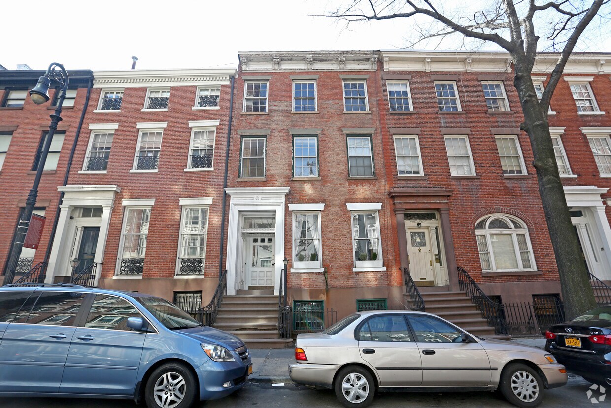 36 W 11th St, New York, NY 10011 Townhomes for Rent - New York, NY ...