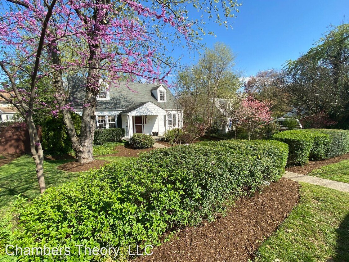 2905 Oak Knoll Dr, Falls Church, VA 22042 - House Rental in Falls ...