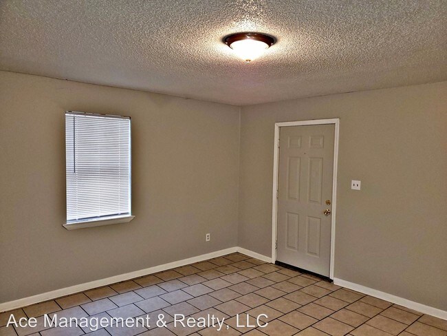 223-225 8th St SW, Decatur, AL 35601 - Room for Rent in Decatur, AL ...