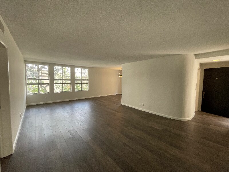 147 N Almont Dr Unit 4, Beverly Hills, CA 90211 | Apartments.com