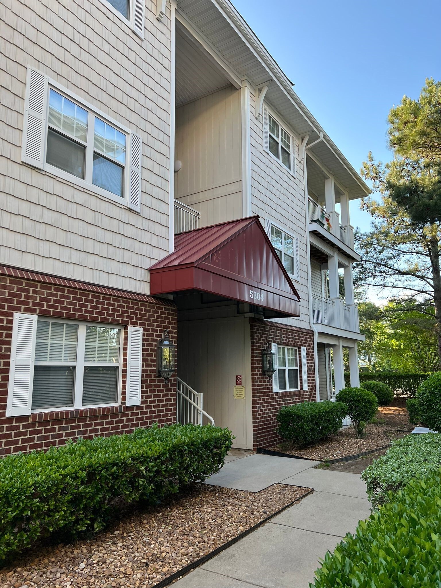 5304 Warminster Dr Unit 305, Virginia Beach, VA 23455 - Condo for Rent ...