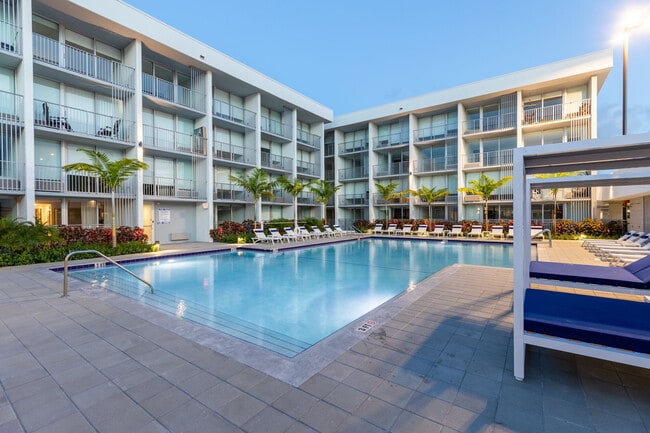 Lower Hialeah Gardens Apartments for Rent with a Walk-In Closet ...