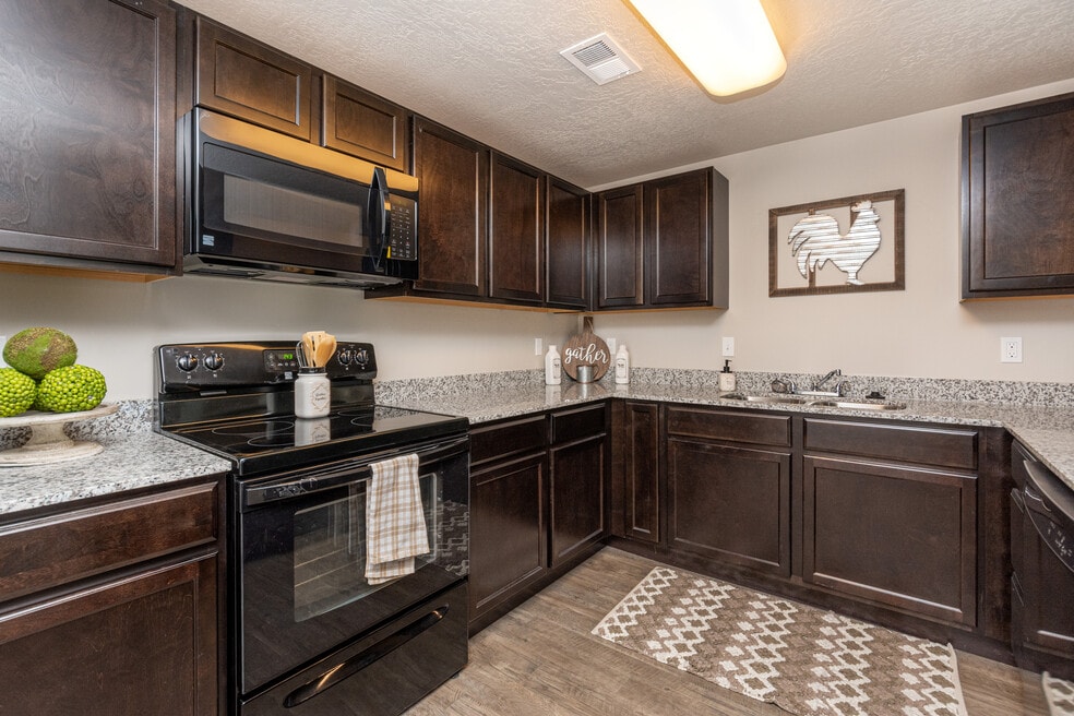 Apartments near Lakeside Mixed Use Development in Clearfield, UT ...