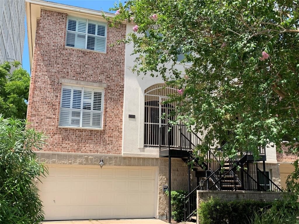 2040 Fairview St, Houston, TX 77019 - Condo for Rent in Houston, TX ...