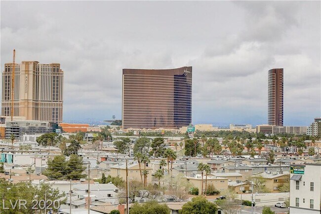 3930 University Center Dr Unit 705, Las Vegas, NV 89119 - Condo for ...