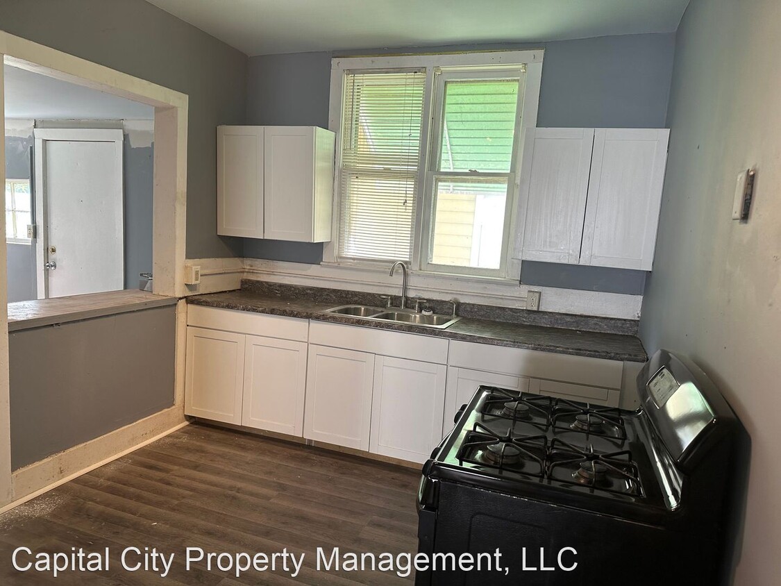 2028 E Capitol Ave, Springfield, IL 62703 - House Rental in Springfield ...