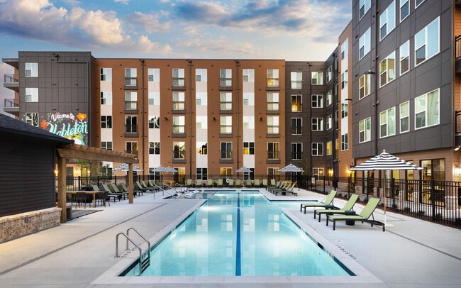 Clay Manor Apartments for Rent with a Yard - Mableton, GA - Updated ...