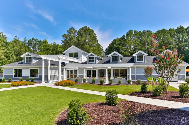 The Apartments at Midtown 501 Apartments - Chapel Hill, NC | Apartments.com