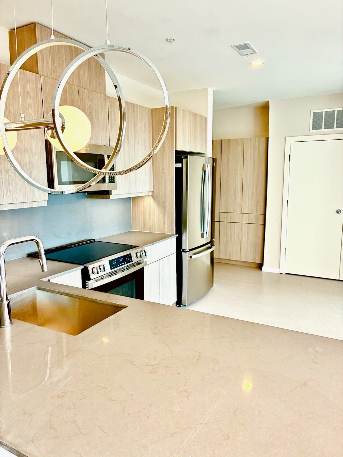 The Deneau - 40 W 4th St Dayton, OH 45402 | Apartments.com