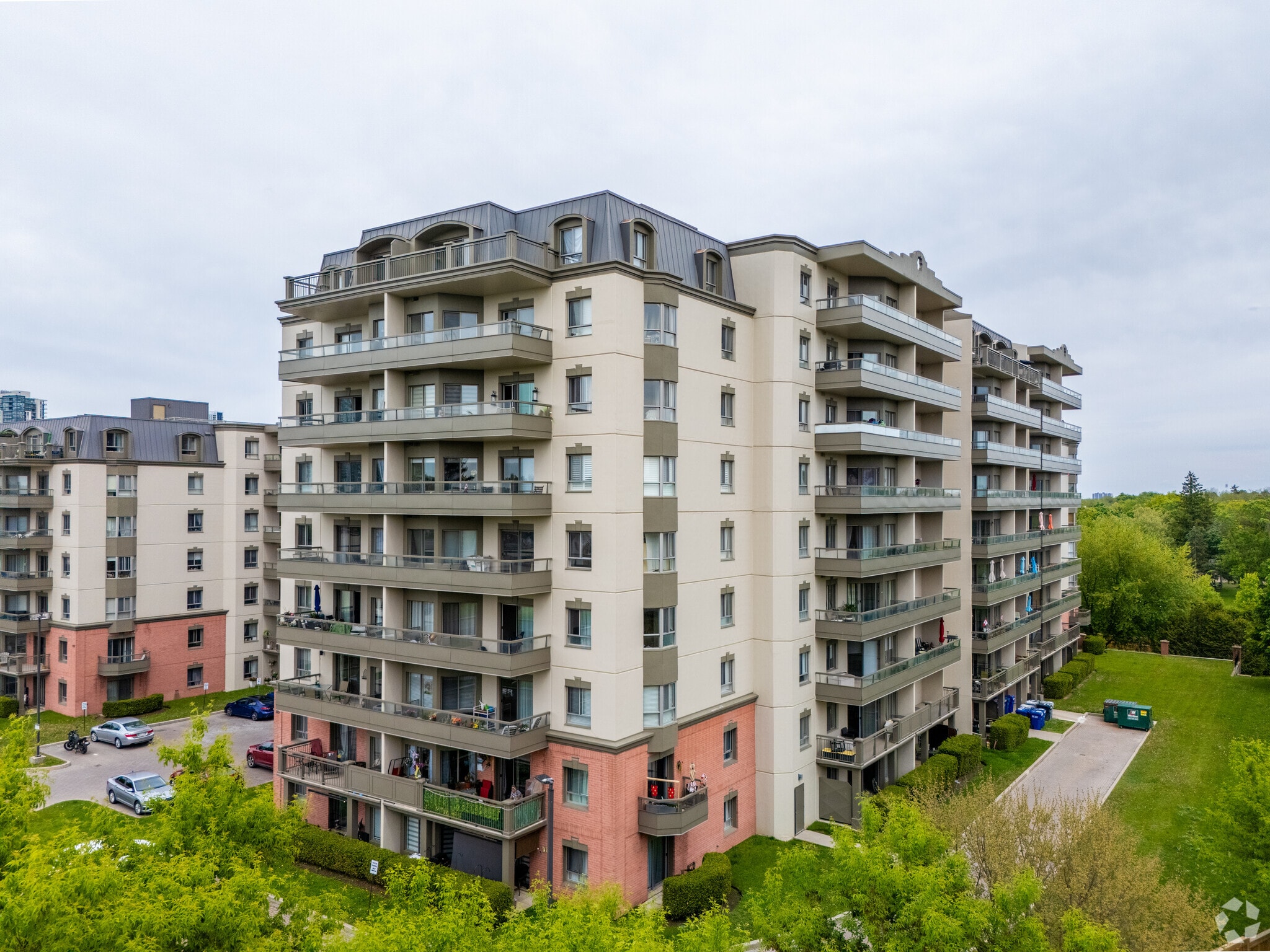 Victoria Park Place I Apartments - 205 Victoria St Kitchener, ON ...