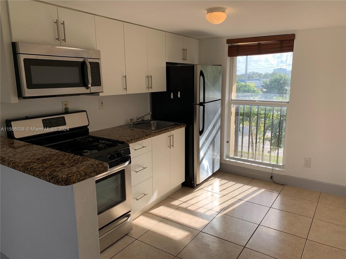 241 S Royal Poinciana Blvd Unit 310, Miami Springs, FL 33166 - Condo for Rent in Miami Springs ...
