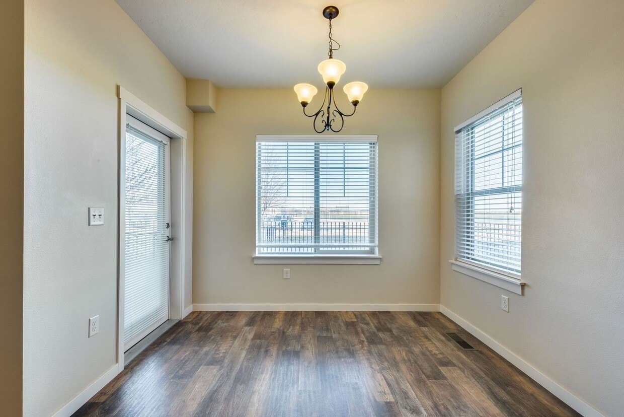 Gramercy Villas - 2549 E Blue Tick St Meridian, ID 83642 | Apartments.com