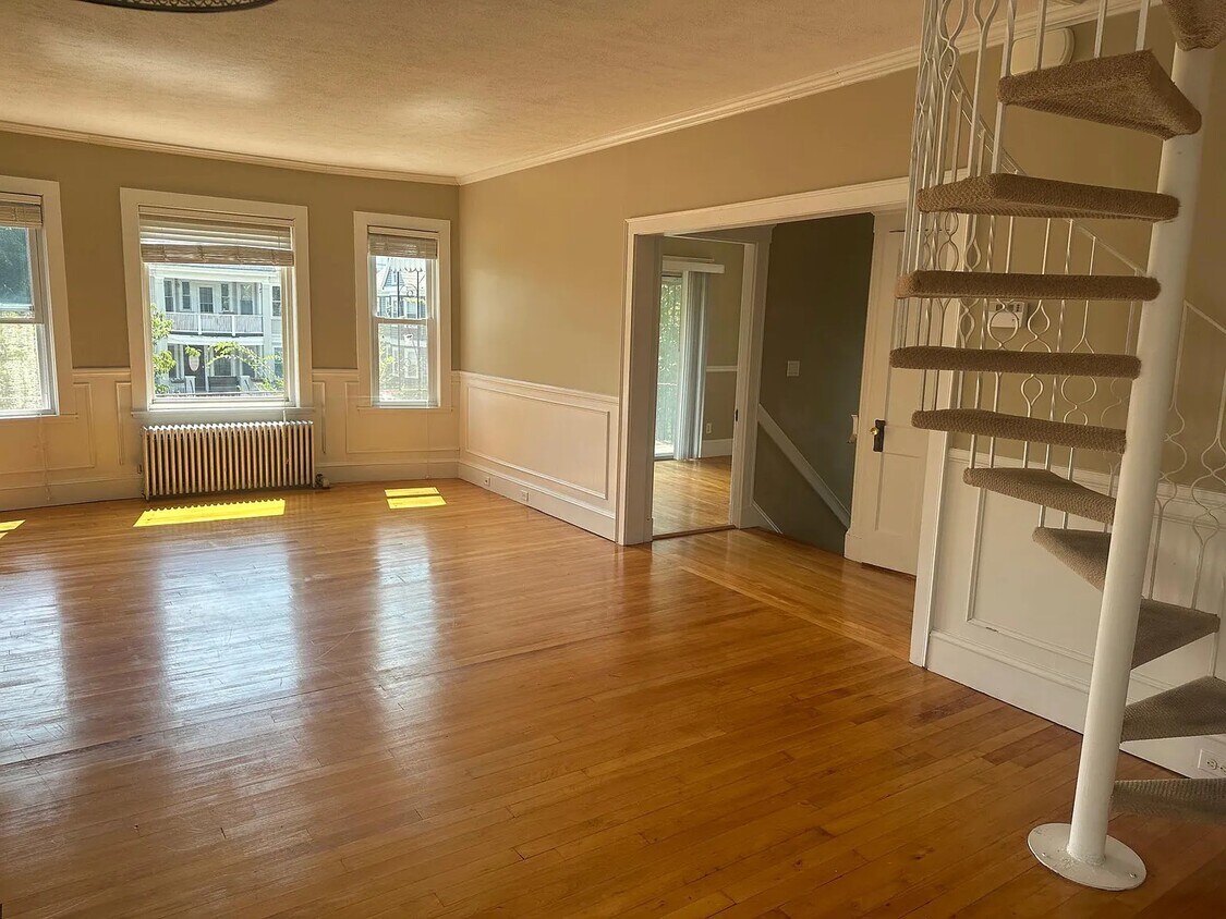 211 Powder House Blvd Unit 2, Somerville, MA 02144 - 211 Powder House ...