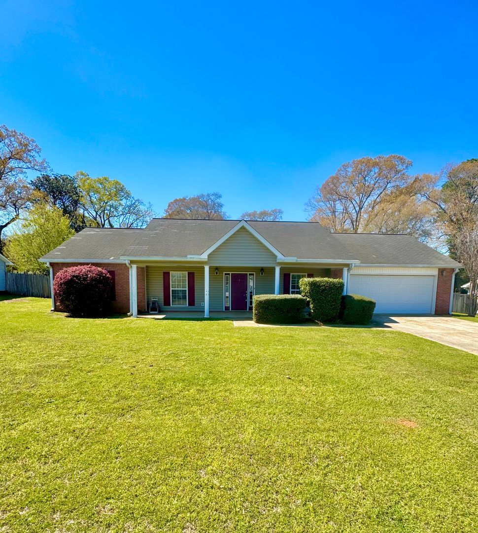 137 Cedar Grove Ln, Enterprise, AL 36330 - House Rental in Enterprise ...