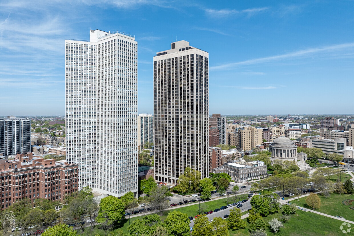 2650 N Lakeview Ave - 1 Units Available for Rent | Chicago, IL ...