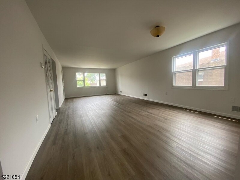 87 Cloverdale Rd, Clifton, NJ 07013 - House Rental in Clifton, NJ ...