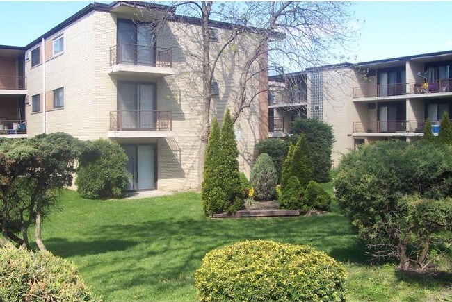 Meadow View Apartments Rentals - Blue Island, IL | Apartments.com