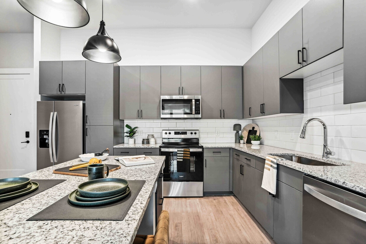 Cadia Millennium - 5306 Acadia Heights Dr Charlotte, NC 28217 ...