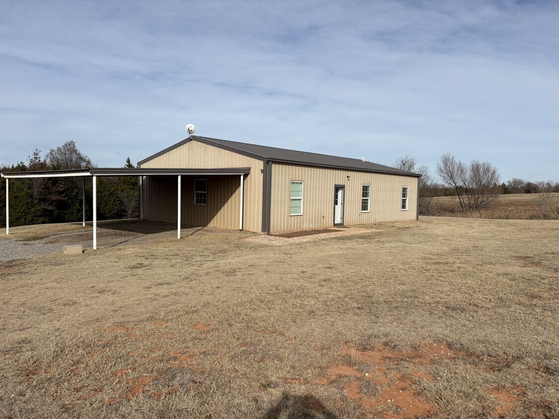 12748 NE Wolf Rd, Fletcher, OK 73541 - House Rental in Fletcher, OK ...