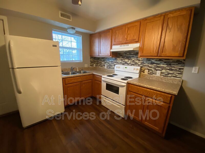 930 S Campbell Ave Unit Plaza 16, Springfield, MO 65806 - Condo for ...