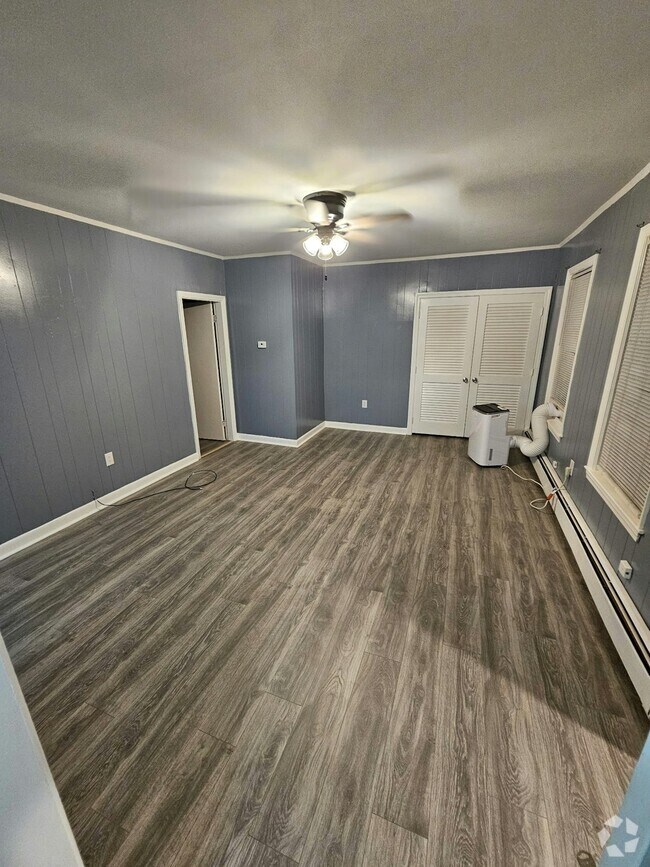 Apartments for Rent with Yard in Bellingham MA