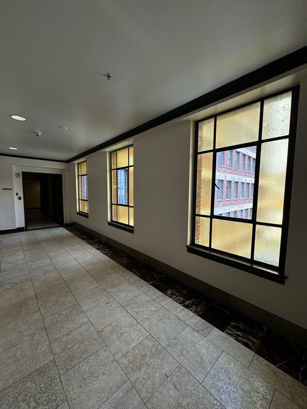 Spring Arcade Building - Apartments in Los Angeles, CA | Westside Rentals