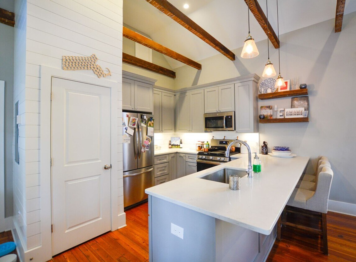 86 Drake St Unit 86 B Drake Street, Charleston, SC 29403 - Room for ...