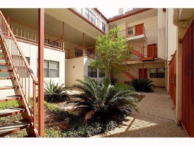 706 W 22nd St Unit 101, Austin, TX 78705 - Condo for Rent in Austin, TX ...