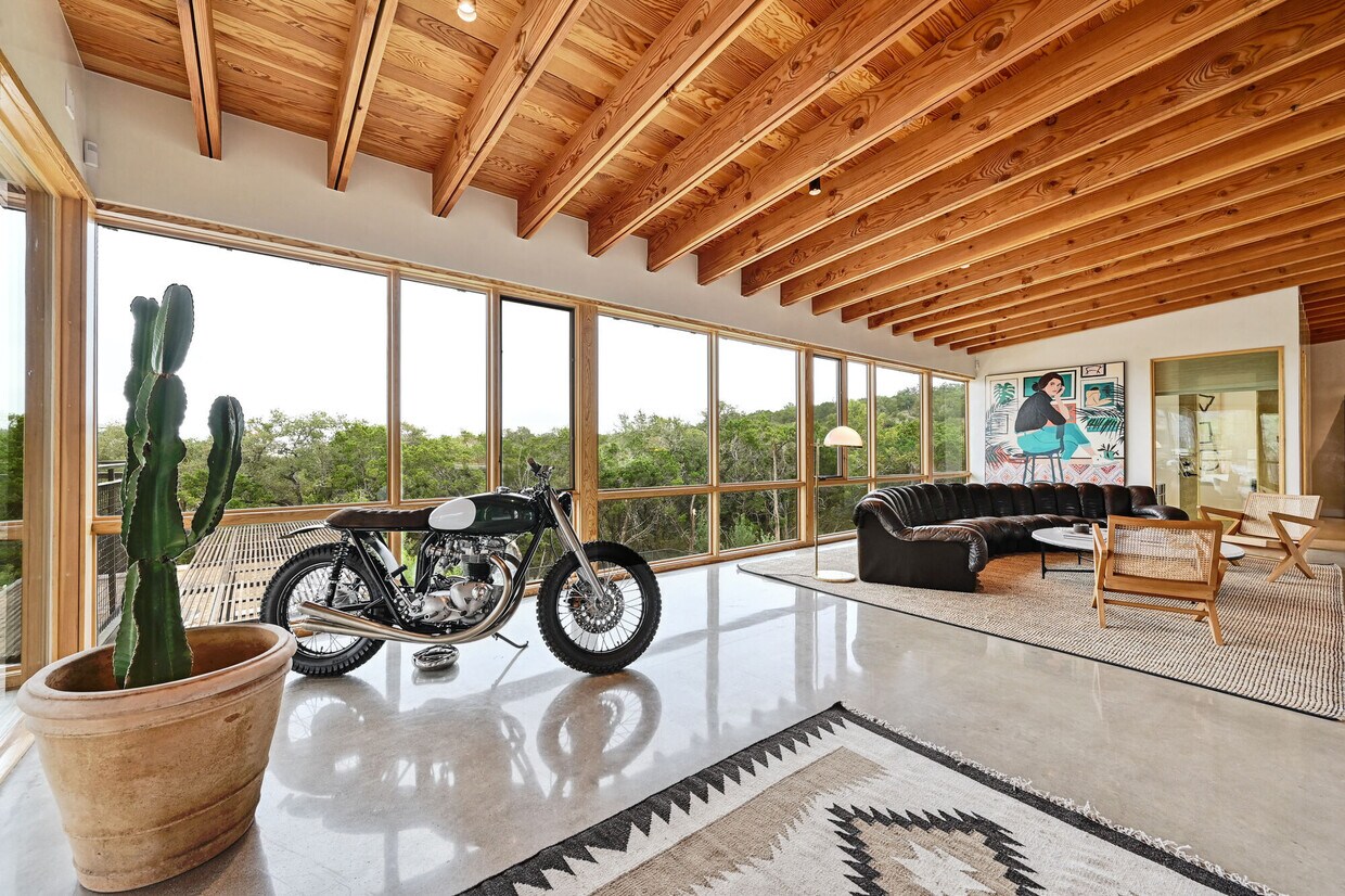 The Saint June - 5321 Barton Creek Blvd Austin, TX 78735 | Apartments.com