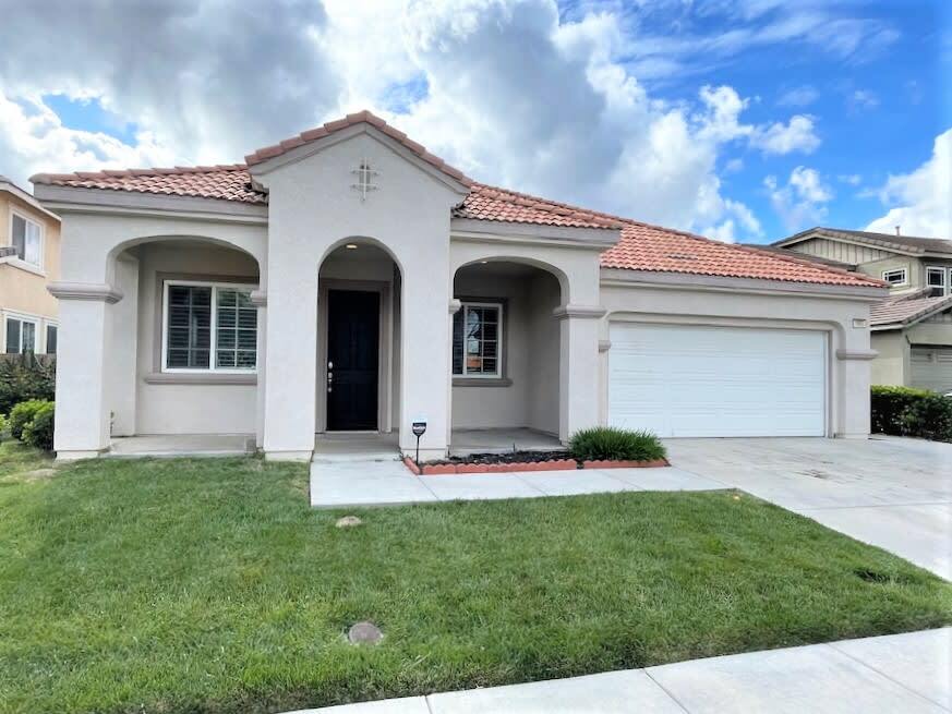 1955 Silver Drop Ln, Hemet, CA 92545 | Apartments.com
