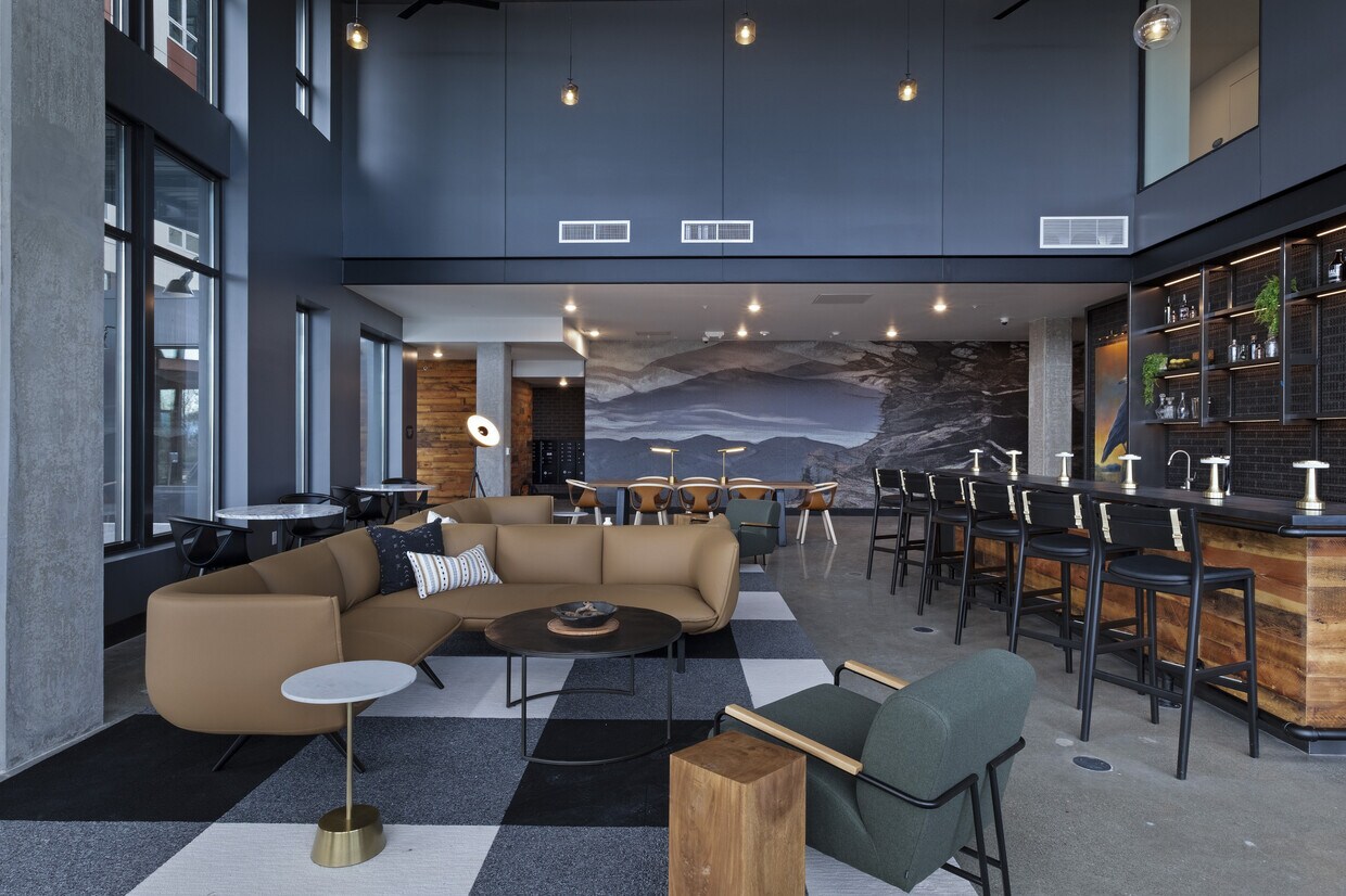 Rook - 1502 Fawcett Ave Tacoma, WA 98402 | Apartments.com