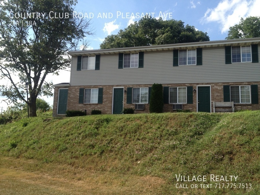 619 Country Club Rd Unit F, Red Lion, PA 17356 - Room for Rent in Red ...