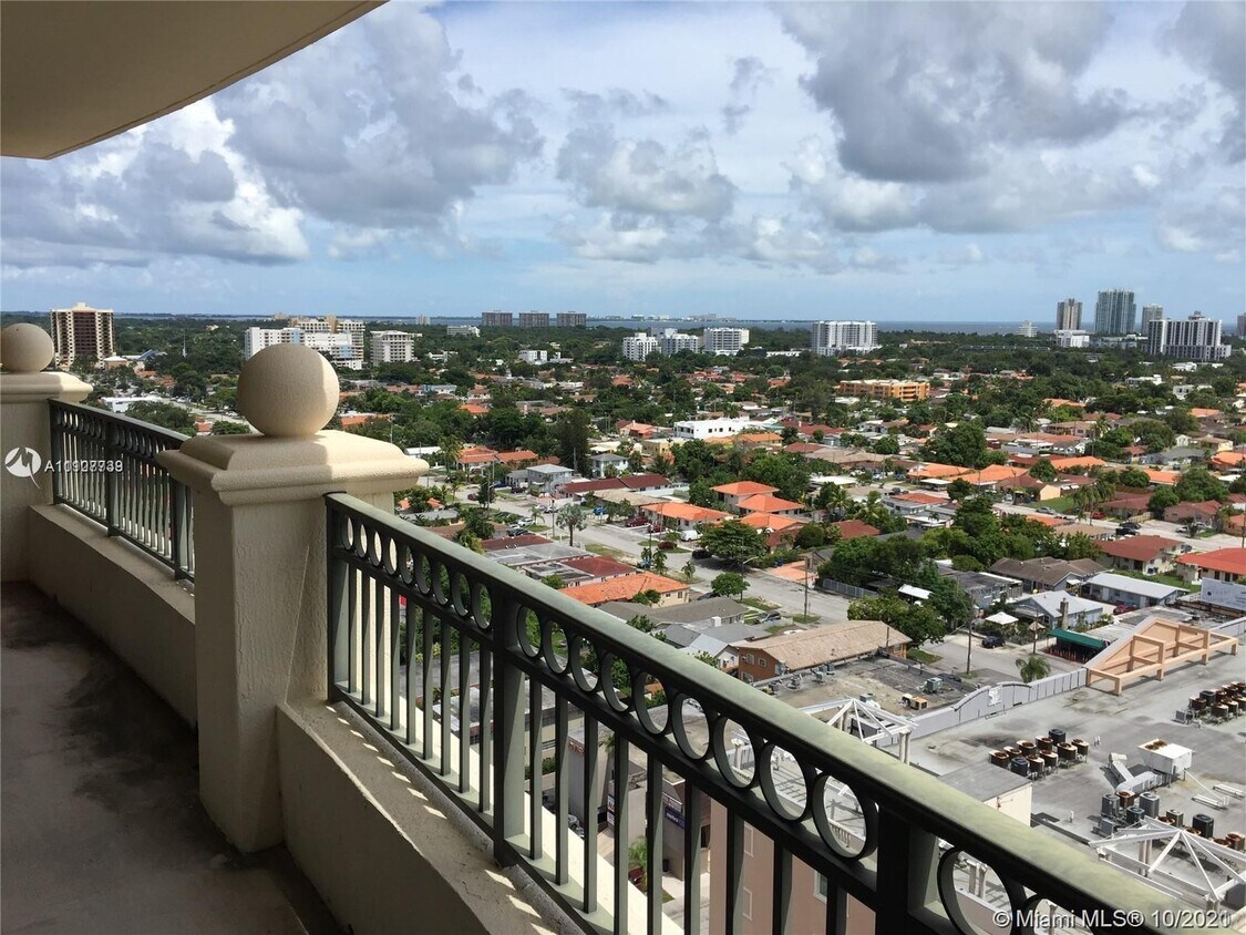 3232 Coral Way Unit 1703, Miami, FL 33145 - Condo for Rent in Miami, FL ...