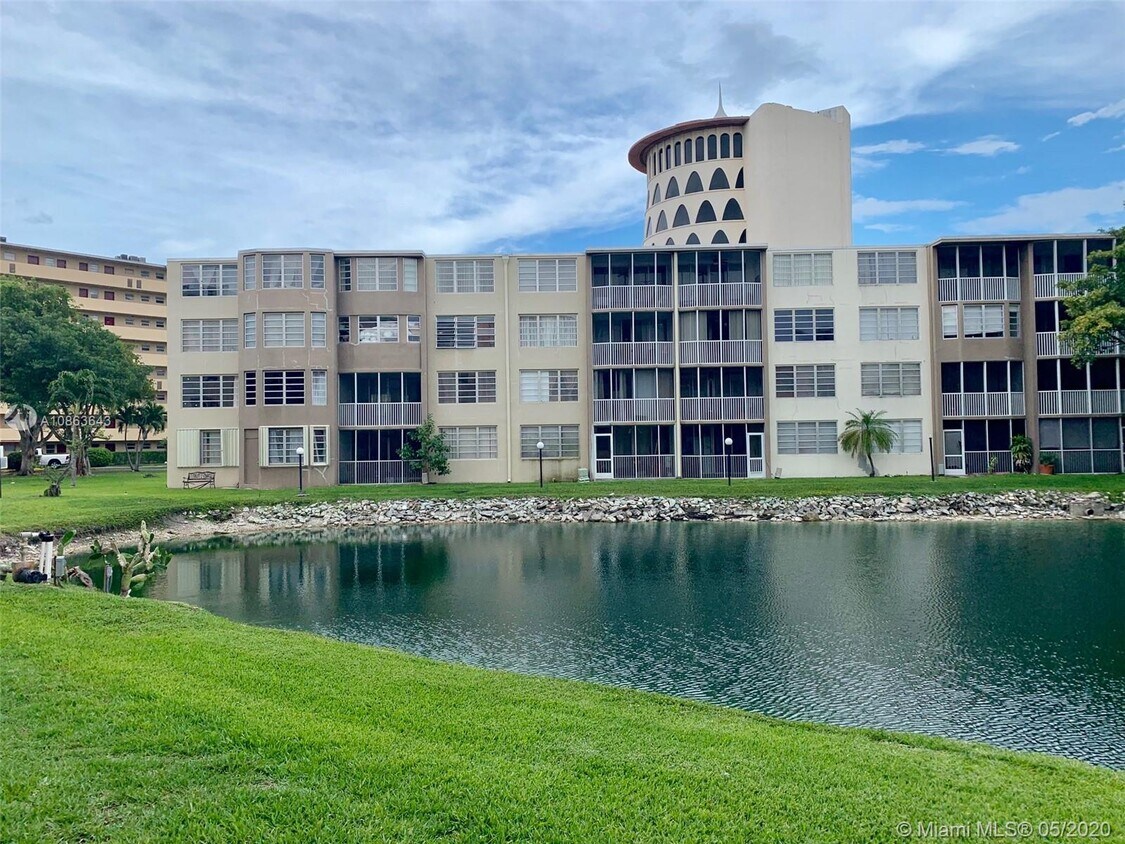 1700 NE 191st St Unit 410, North Miami Beach, FL 33179 - Condo for Rent in North Miami Beach, FL ...