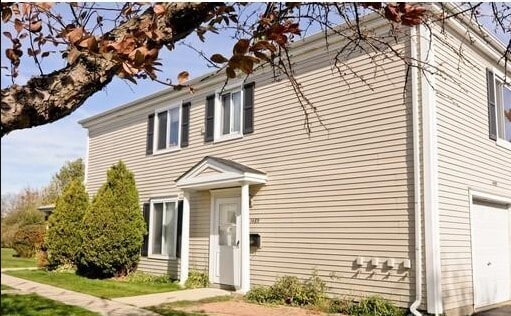1485 Quaker Ln, Prospect Heights, IL 60070 - House Rental in Prospect ...