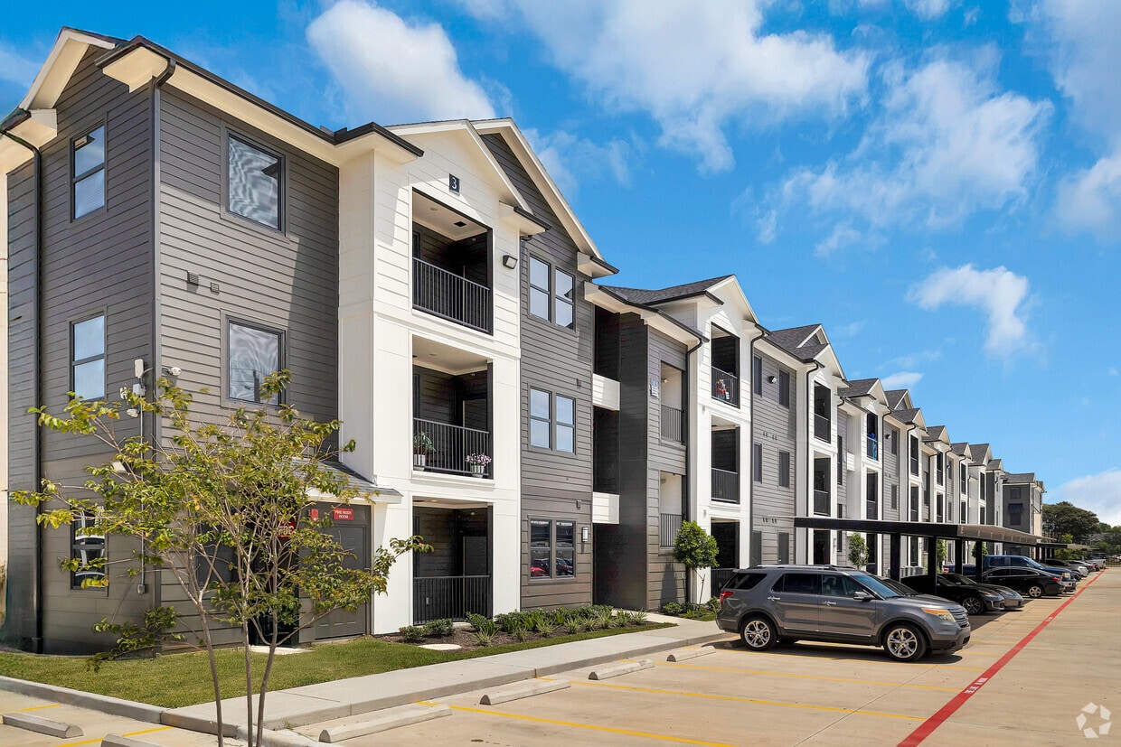 Aria at Almeda - 9815 Almeda Genoa Rd Houston, TX 77075 | Apartments.com