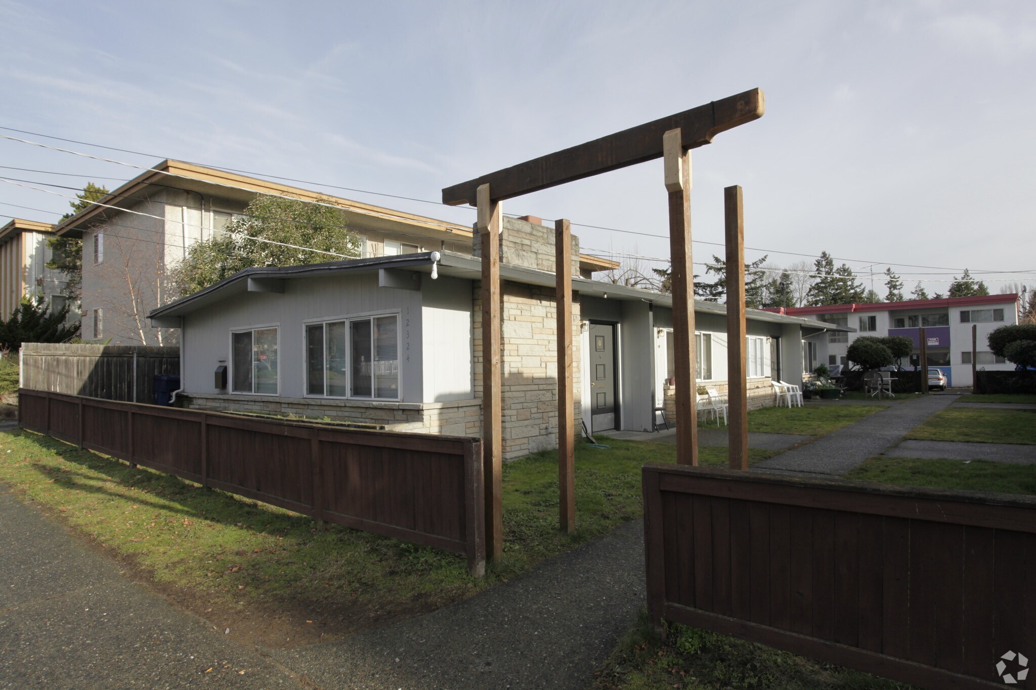 12320 32nd Ave Ne, Seattle, WA 98125 - 12320 32nd Ave Ne Seattle, WA ...