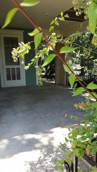 304 Fulton St Unit A, Denton, TX 76201 | Apartments.com