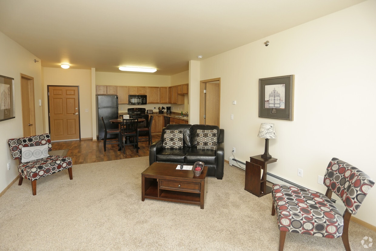 Amber Pointe Apartments - 5400-5420 Amber Valley Pky S Fargo, ND 58104 ...