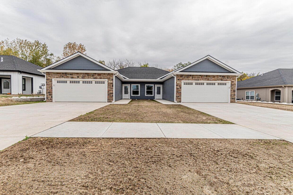 1703 Kenneth Dr, Junction City, KS 66441 - House Rental in Junction ...