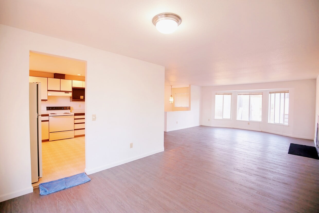 515 NW Bright St, Seattle, WA 98107 - Townhome Rentals in Seattle WA ...