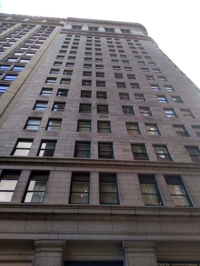 203 4th Ave, Pittsburgh, PA 15122 - Condo for Rent in Pittsburgh, PA ...