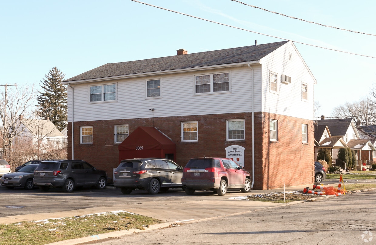 5885 State Rd, Cleveland, OH 44134 - 5885 State Rd Cleveland, OH 44134 ...