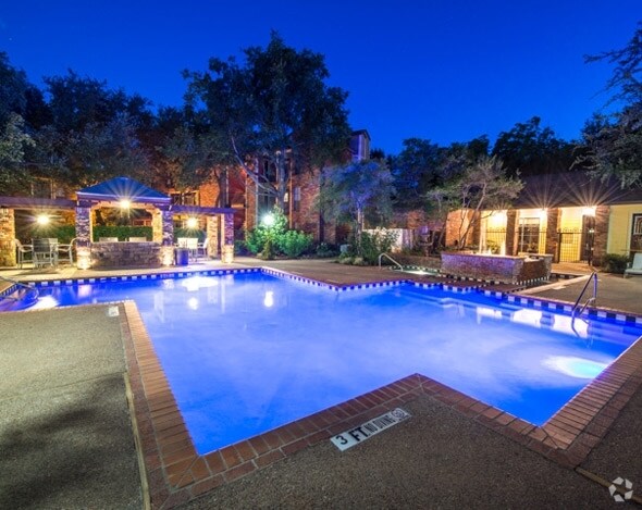 Chateau on the River Apartments - Fort Worth, TX | Apartments.com